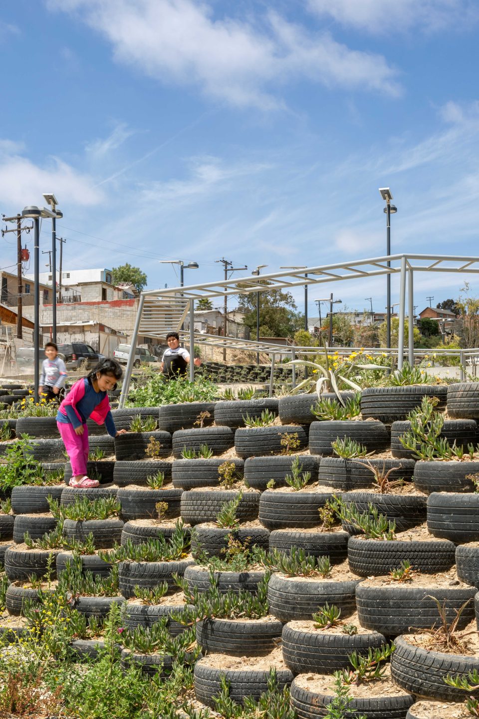 Guiding the runoff - What Design Can Do